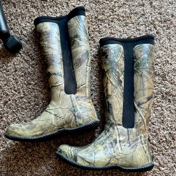 Shoes | Muck Style Camo Boots | Poshmark